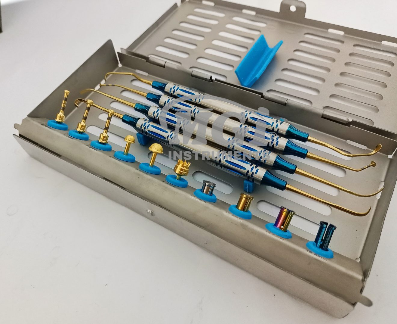 Lateral approach sinus lift kit - MGI INSTRUMENTS